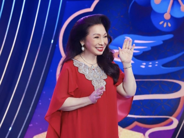 Cai Luong Artist Bach Tuyet Features In Forbes’ 50 Over 50: Asia 2024 ...