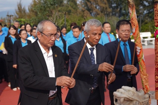 Honoring the Fallen: Incense Offering for the 37th Anniversary of Gac ...