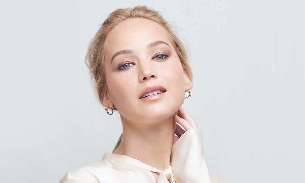 Biography of Jennifer Lawrence: Early Life, Career, Personal Life, Net ...