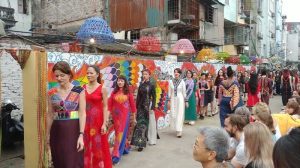 The Chula Road: A Path to Beauty in Memory of Artist Diego Chula ...