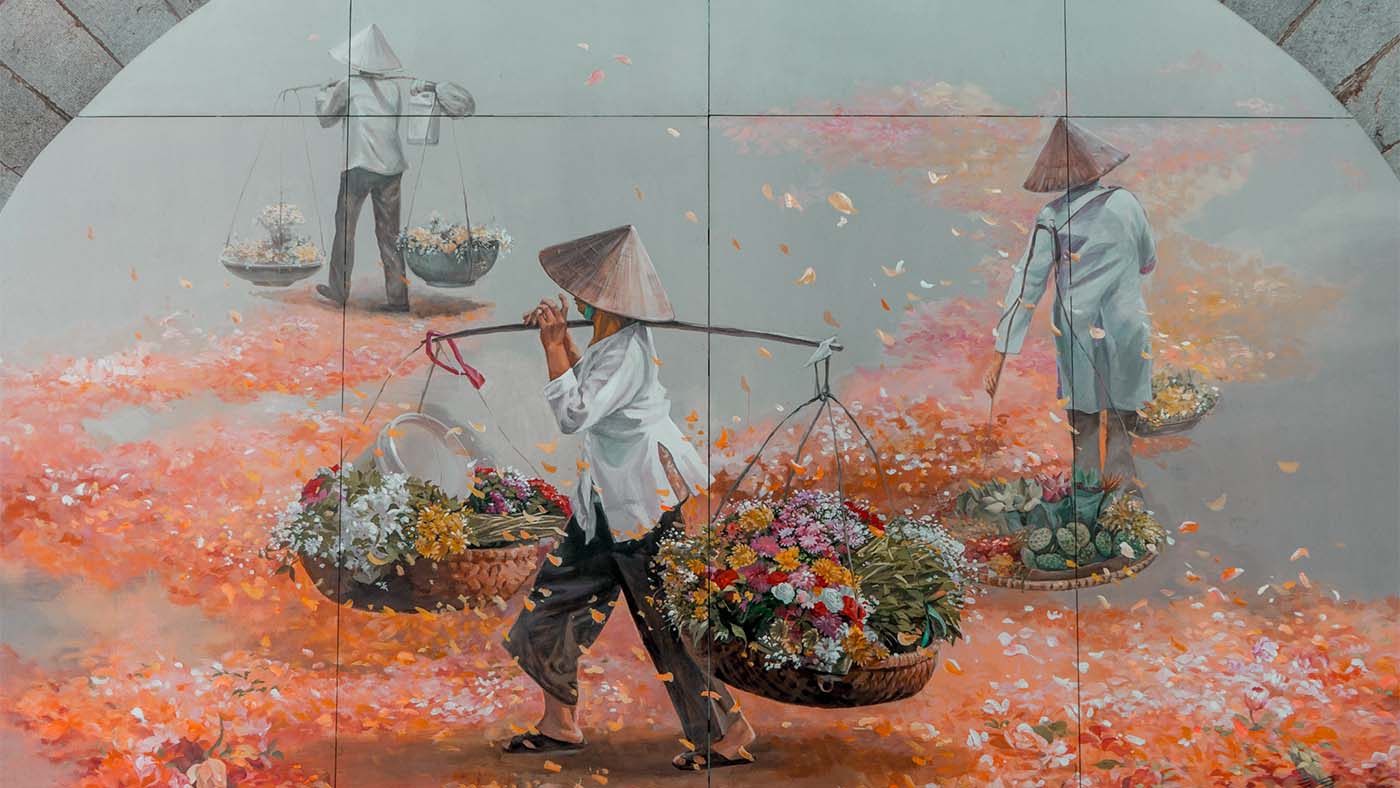 How the bamboo shoulder pole became a cultural emblem of Vietnam ...